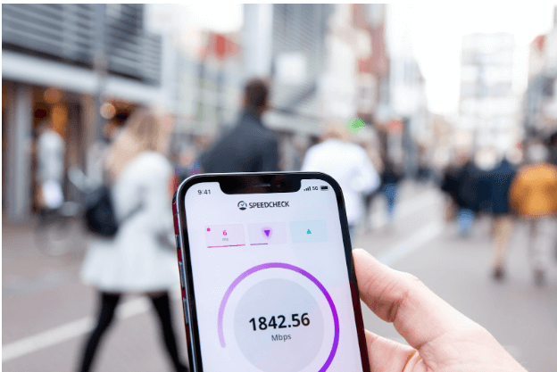 How to Increase Mobile Data Speed | SmartphonesPLUS